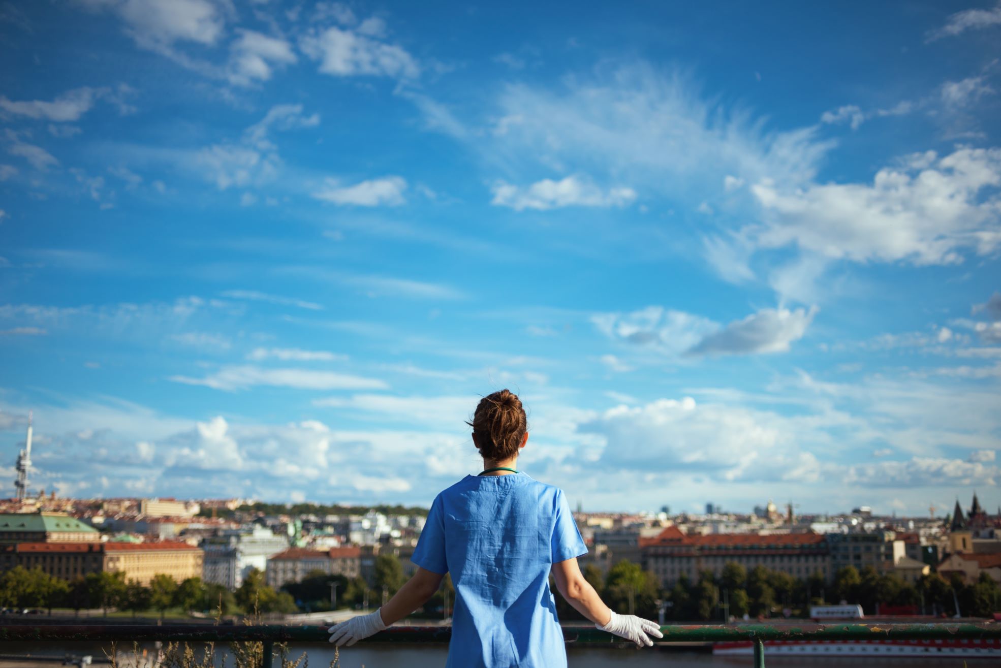 High Pay and Great Benefits: Travel Nursing Jobs with Aequor