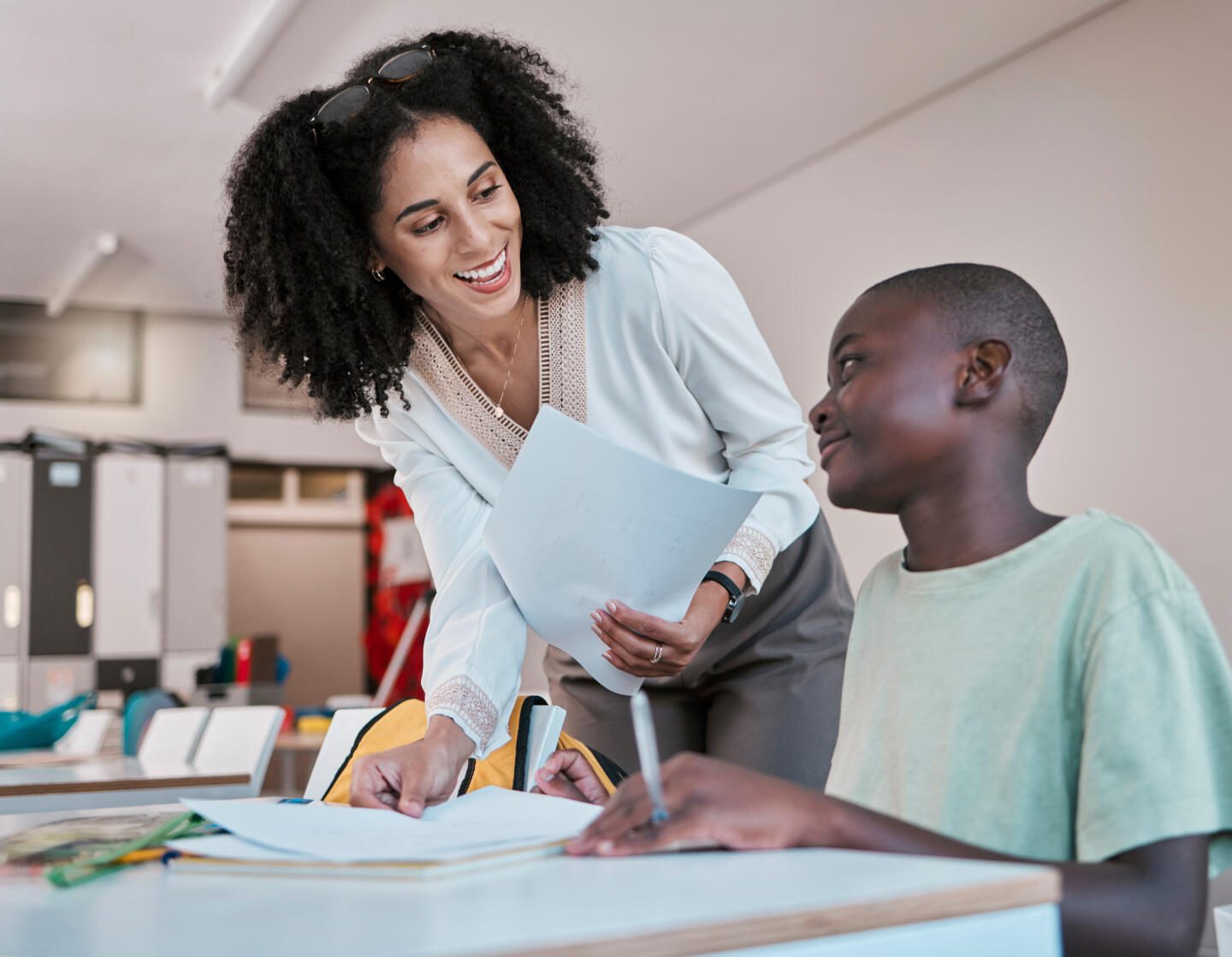 Considering a Career as a Paraprofessional? Here’s What You Need to ...
