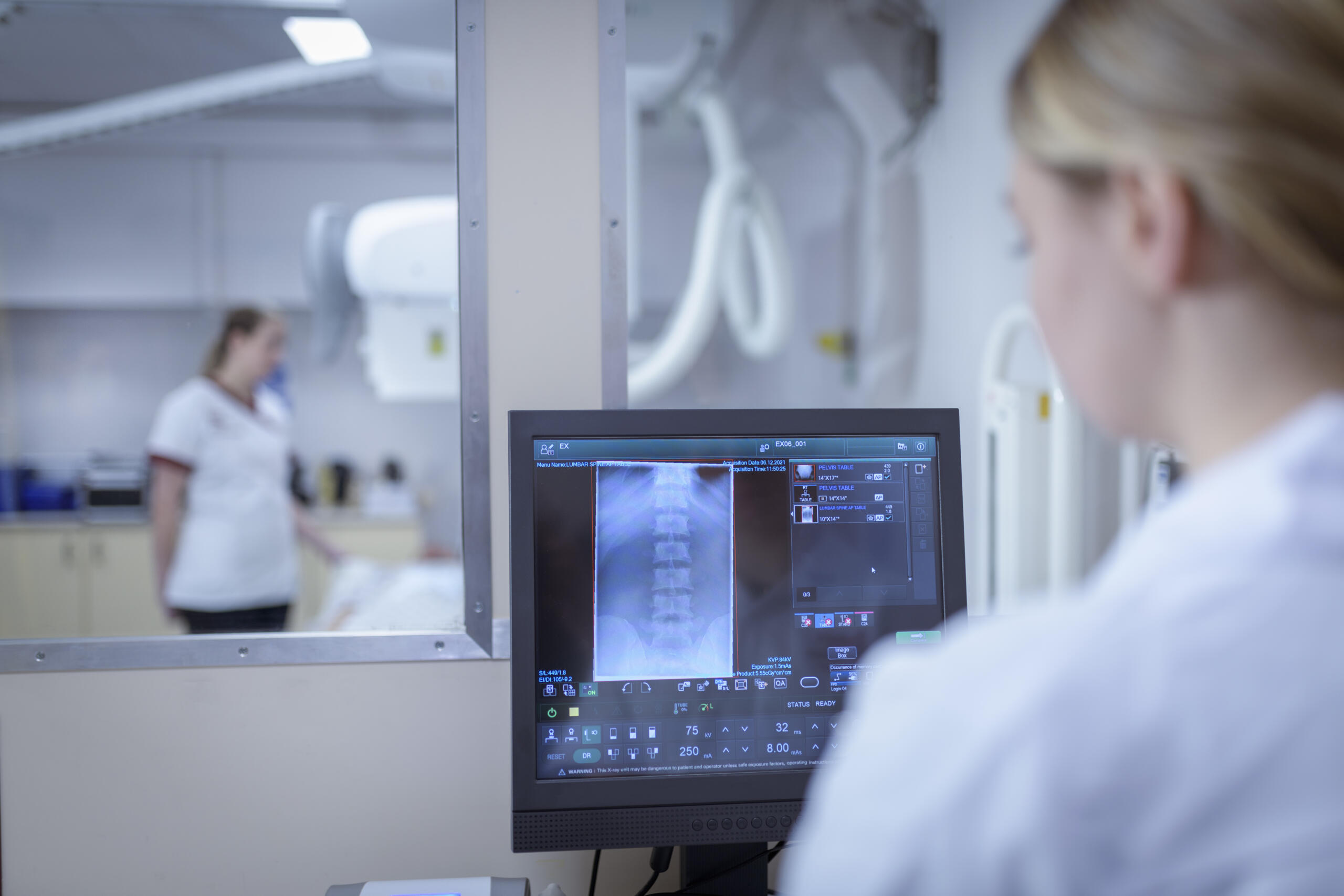 Becoming a Radiologic Technologist: Career Path, Salary & Travel ...